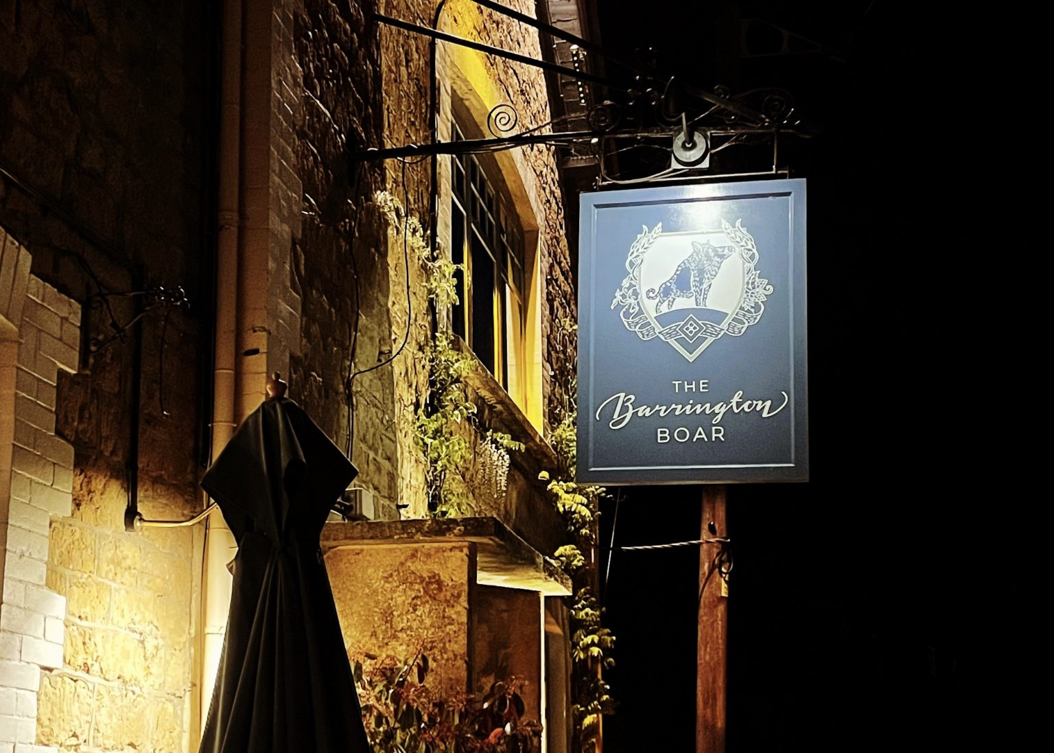 JACKS & STRIPES – Custom Hand Painted Signs and Wall Art